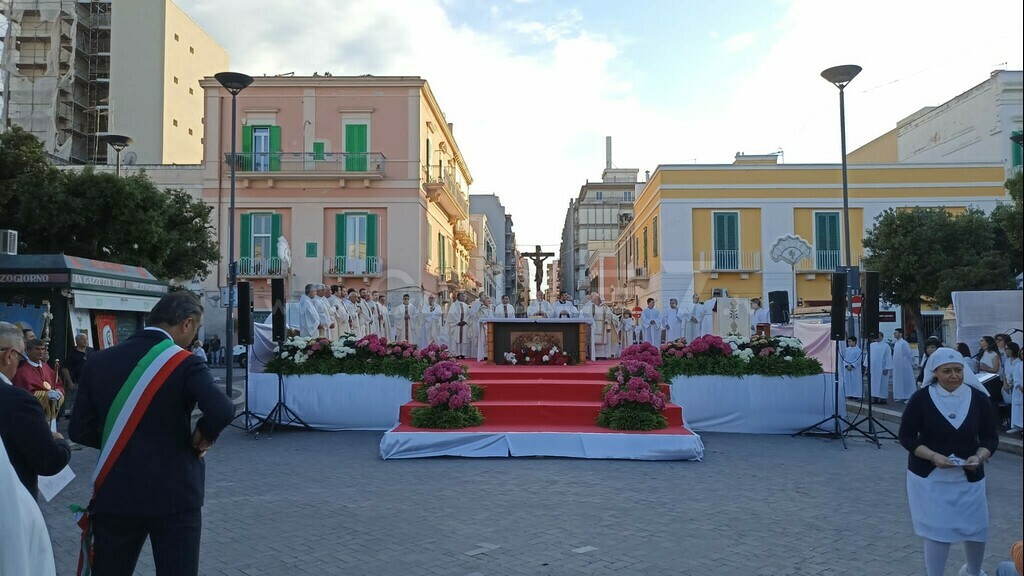 Canale 7 TV | La processione del Corpus Domini a Monopoli