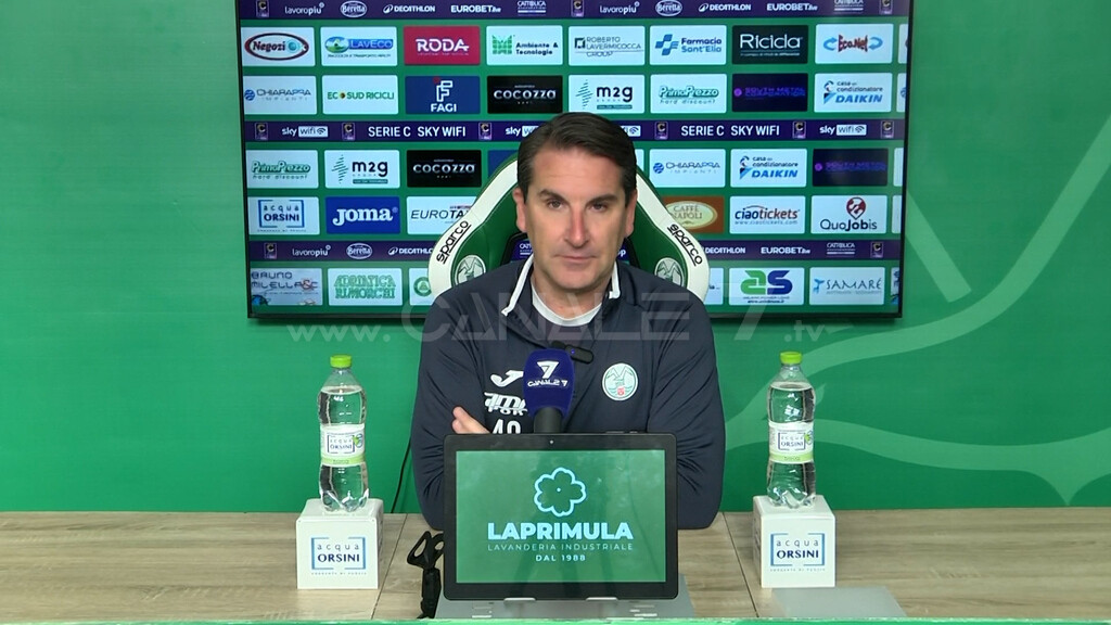Canale 7 TV | CONFERENZA STAMPA ALBERTO COLOMBO PRE FOGGIA-MONOPOLI